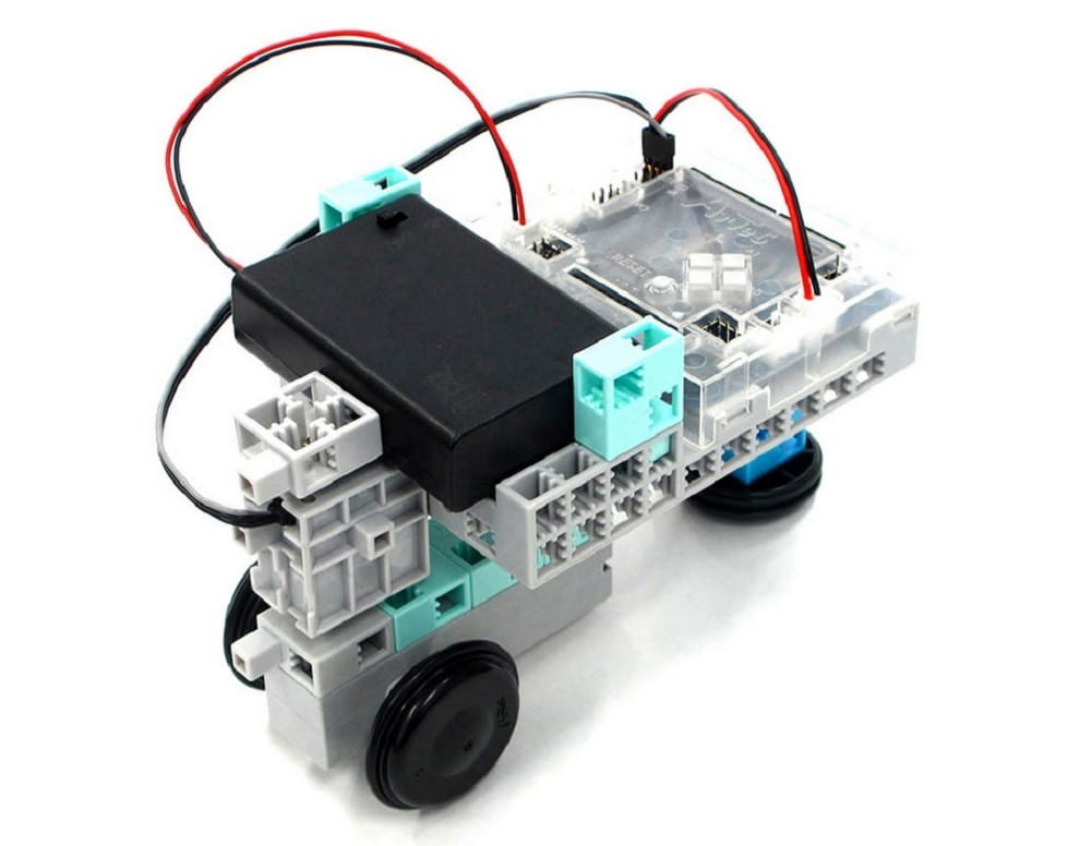 Pourquoi apprendre à programmer avec un robot ? – L'espace High-Tech